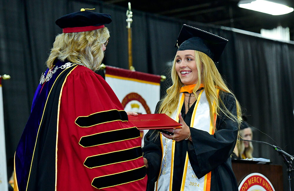 Commencement | Gwynedd Mercy University